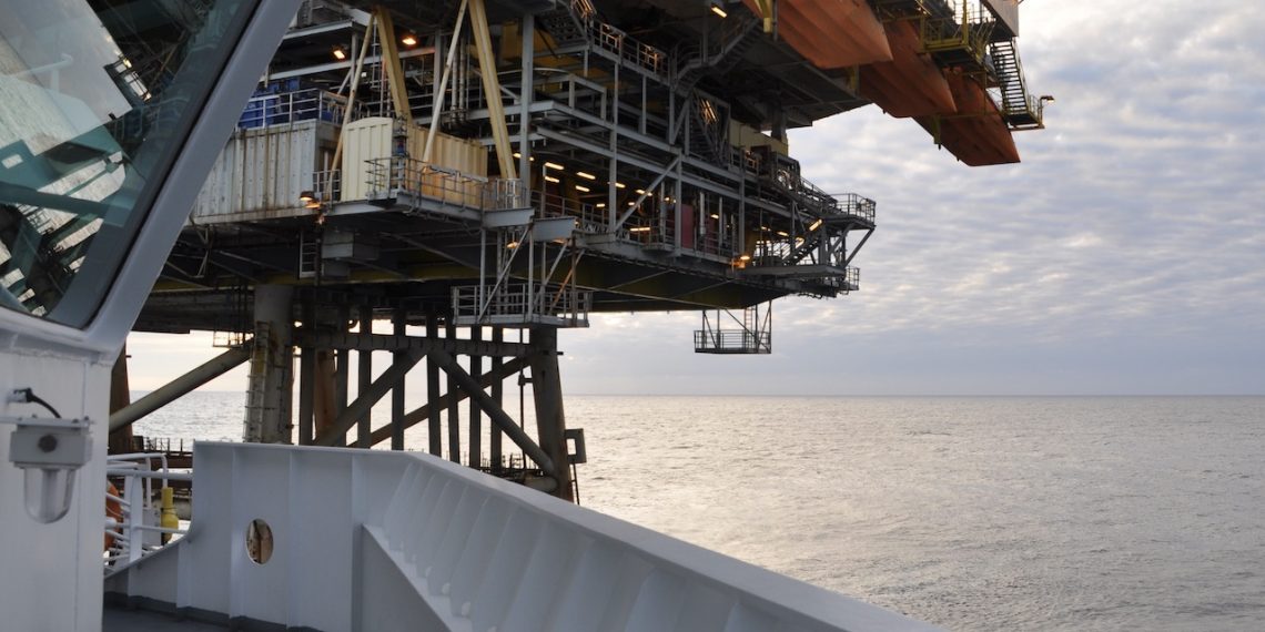 Fiskebåt slams Goliat wind power plans - FiskerForum